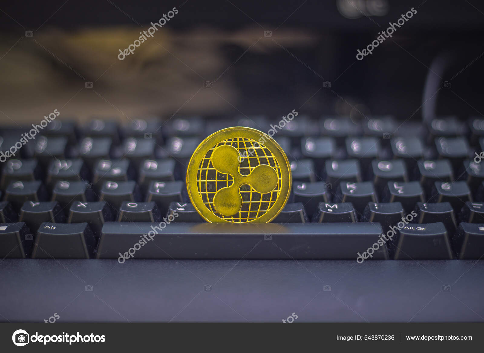 One Gold Ripple Coin Keyboard — Stock Editorial Photo © prusaczarko ...