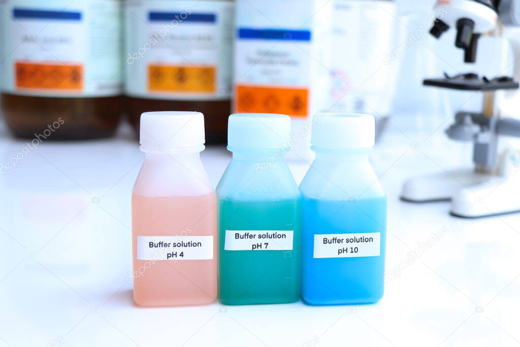 Solución tampón en vidrio, química en el laboratorio y la industria, productos químicos ...