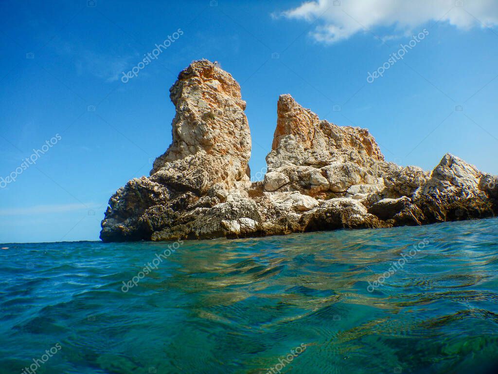 san vito lo capo visto desde el mar de la costa de la reserva del ...