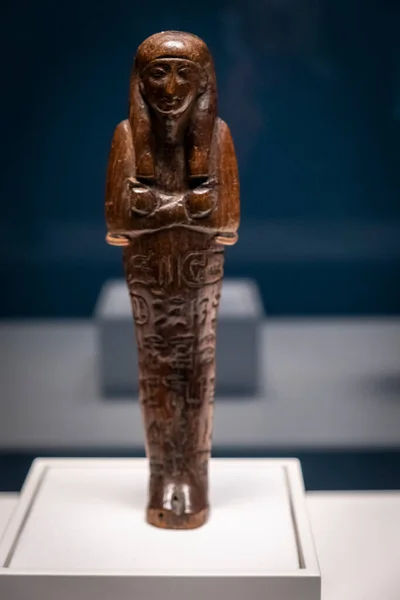 Ushabti del faraón Seti I, madera, dinastía XIX, 1294-1279 aC, tumba de ...
