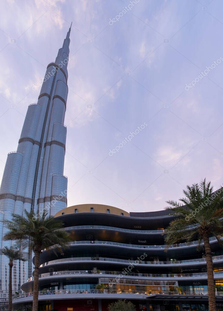 DUBAI, U.A.E - April 20 2022: Burj Khalifa tower, Dubai Mall and palm ...