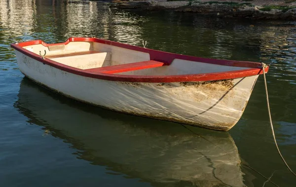 Bateau antique images libres de droit, photos de Bateau antique ...