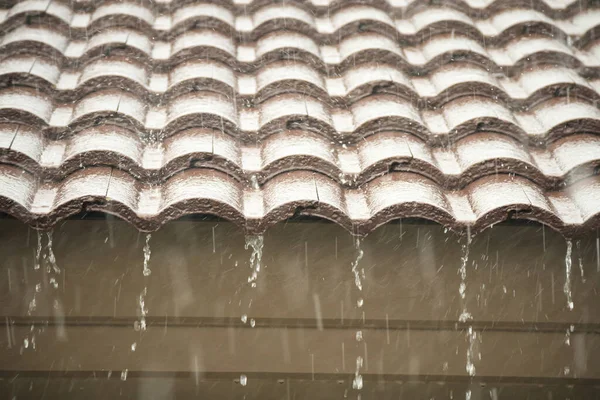 Monsoon roof Stock Photos, Royalty Free Monsoon roof Images | Depositphotos