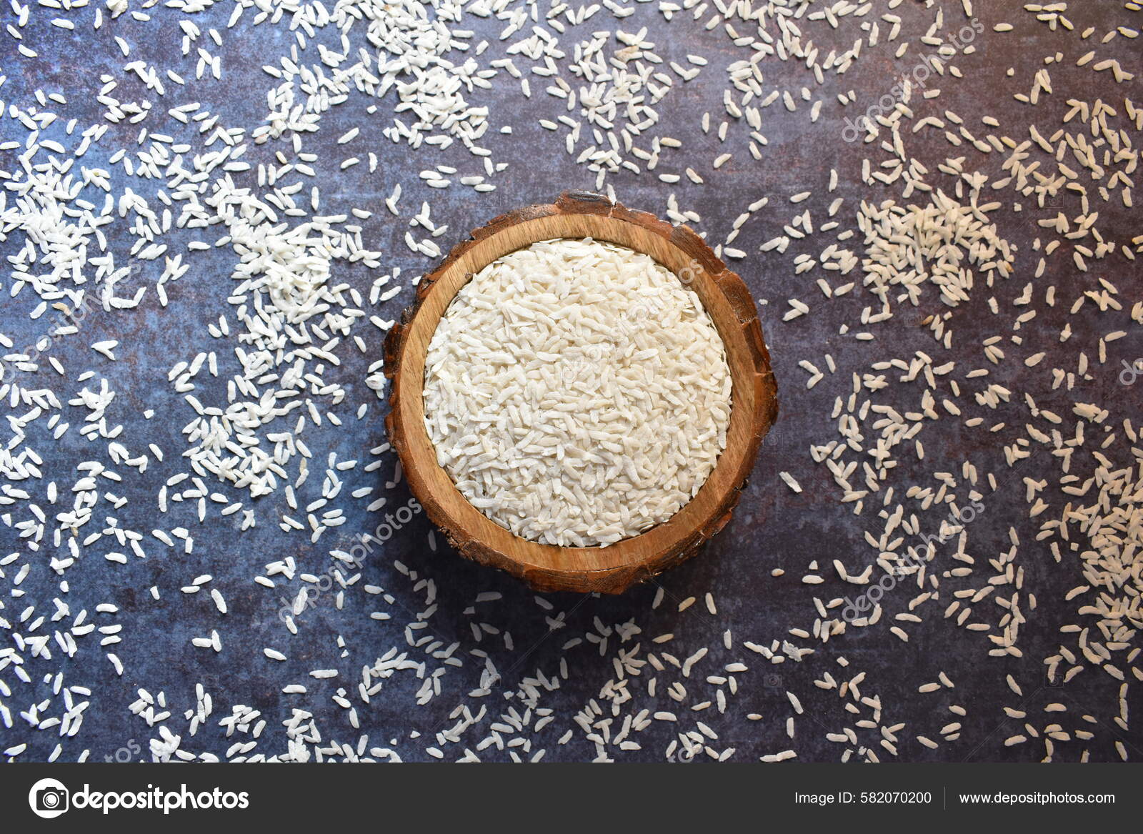 Raw Whole Dried Flattened Rice Flakes Stock Photo by ©maneeshupadhyay ...