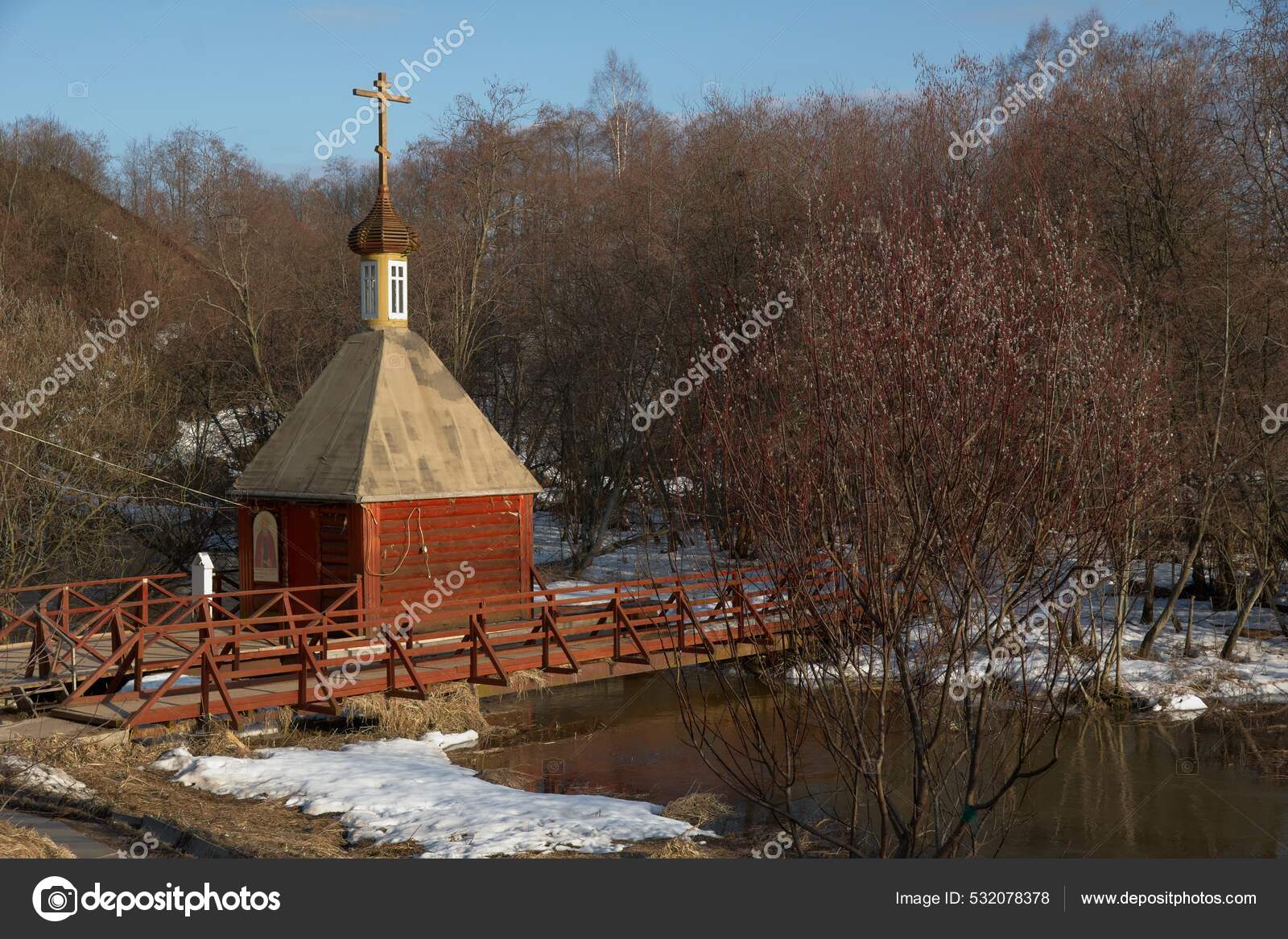 Bath Holy Spring Pazha River Historic Village Radonezh Early Spring — Stock Editorial Photo ...
