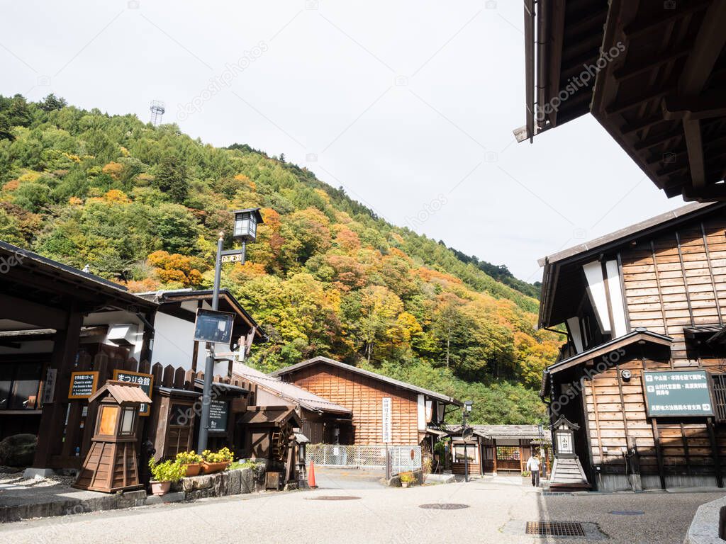Kiso, prefectura de Nagano, Japón - 23 de octubre de 2017: Casas ...