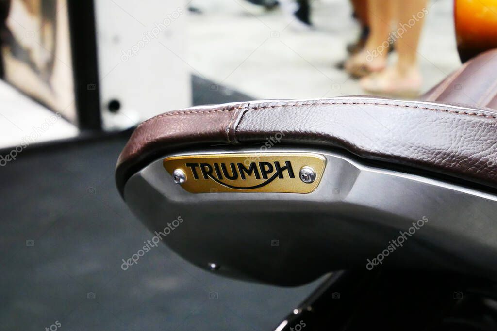 KUALA LUMPUR, MALASIA - 25 DE MARZO DE 2020: Seleccionado centrado en ...