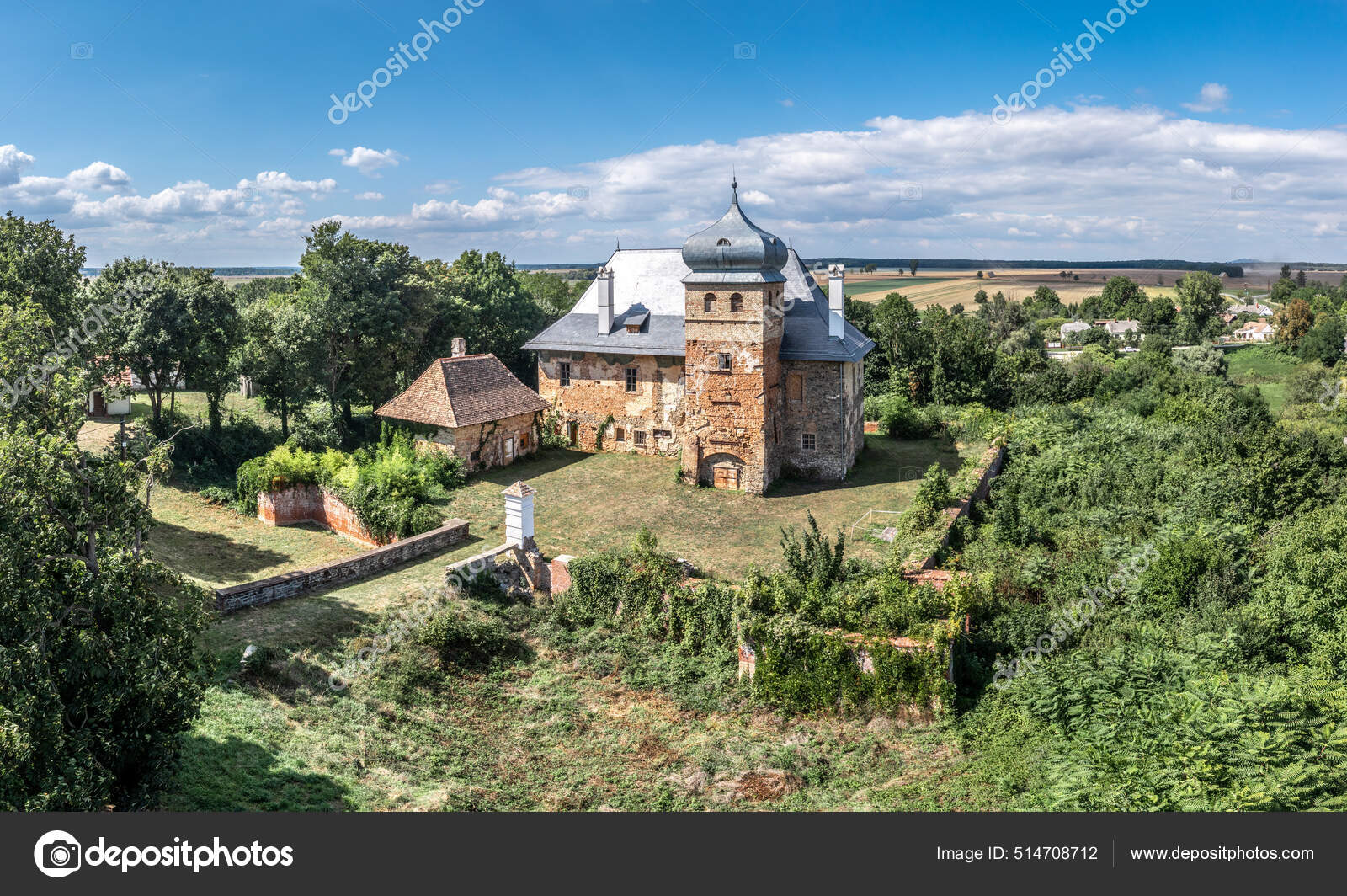 Vista Aérea Castelo Fortificado Medieval Casa Senhorial Erdody ...