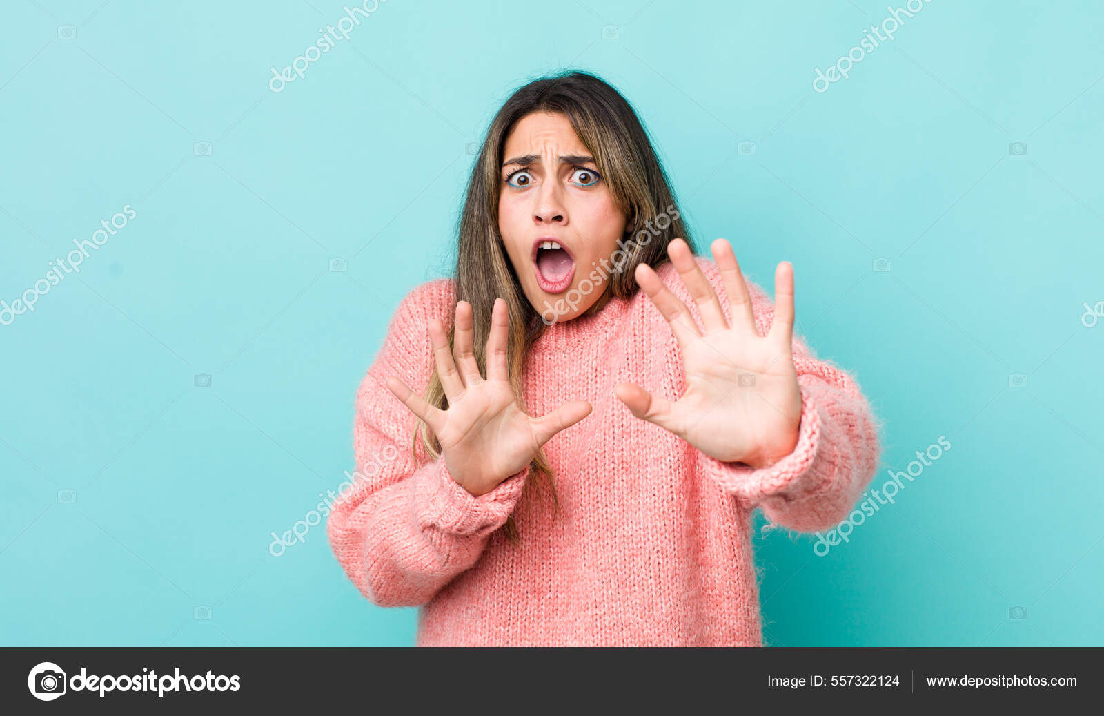 Pretty Hispanic Woman Feeling Terrified Backing Screaming Horror Panic ...