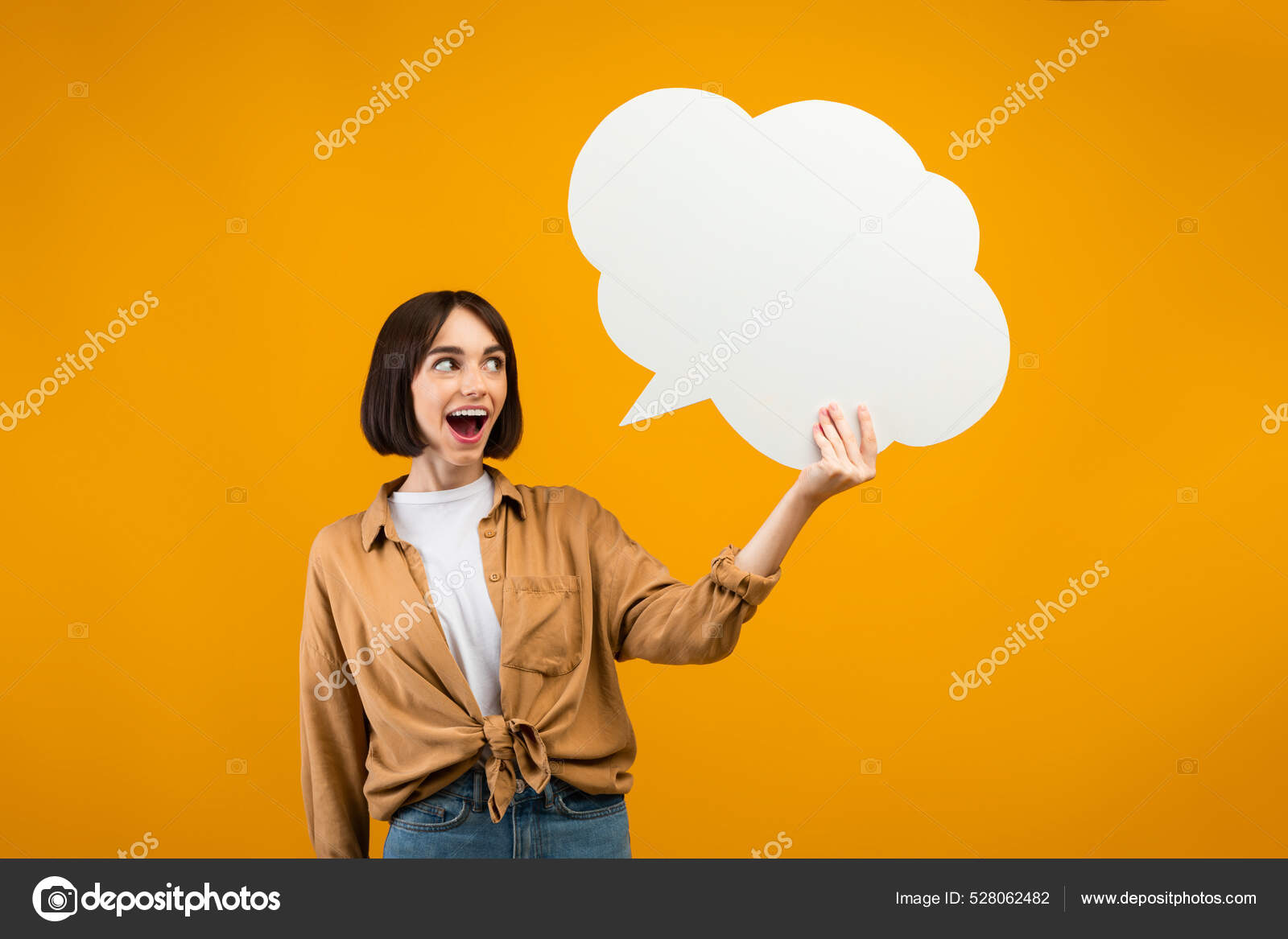 Crazy idea. Emotional lady holding blank speech bubble and exclaiming ...
