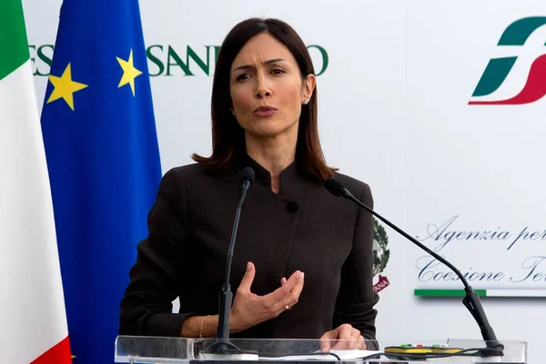 Sociocultural fotos de stock, imágenes de Sociocultural sin royalties ...