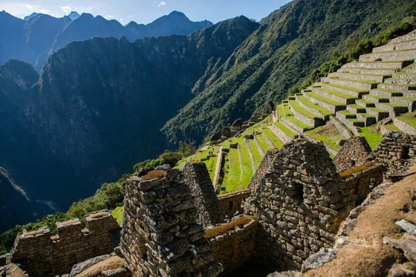 Peru pyramid Stock Photos, Royalty Free Peru pyramid Images | Depositphotos