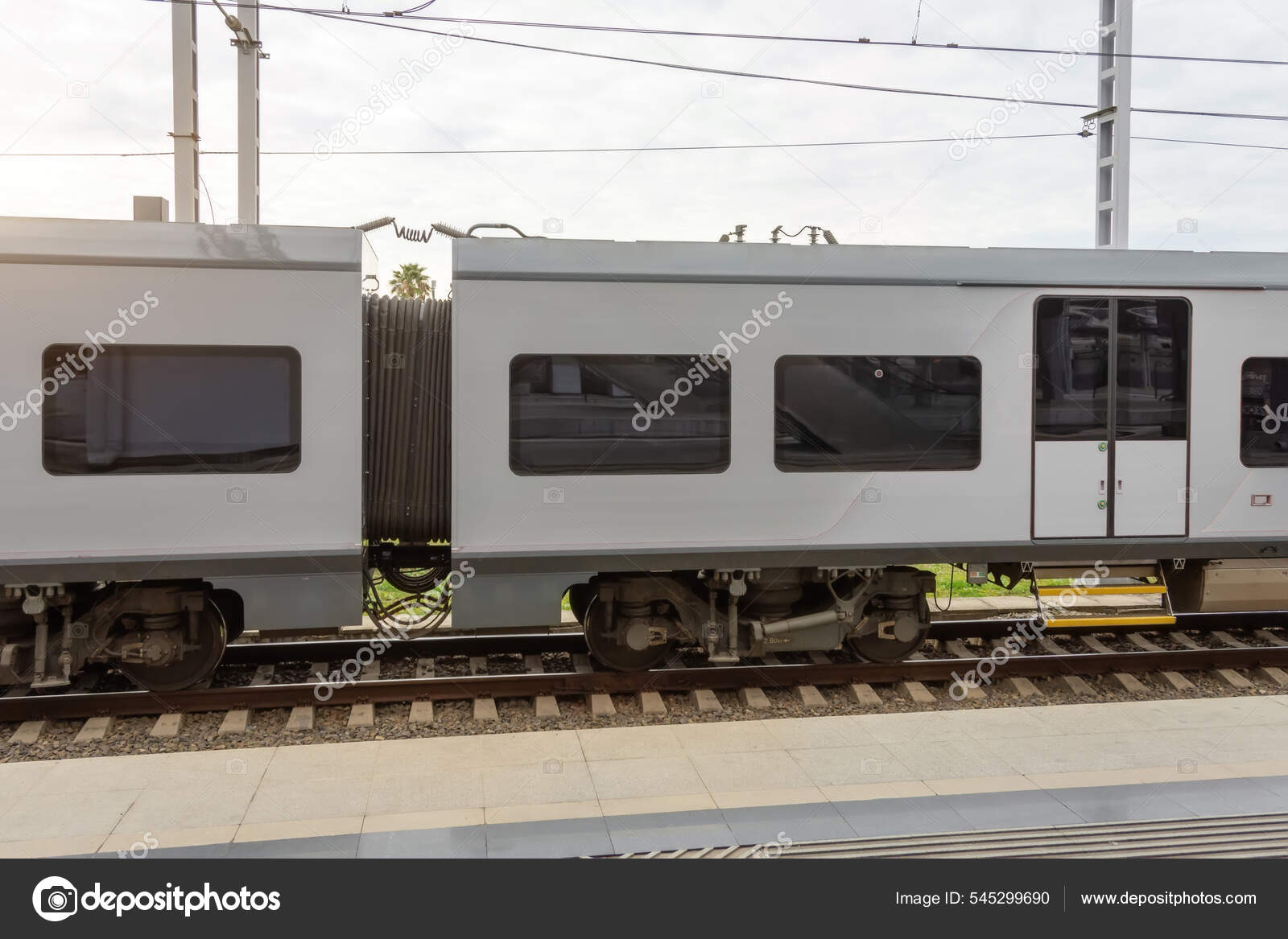 Side View Passenger Train City Train Railway – Stock Editorial Photo ...