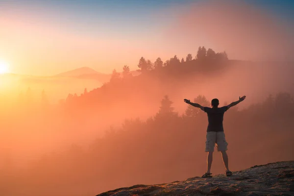 Worship on mountain Stock Photos, Royalty Free Worship on mountain Images | Depositphotos