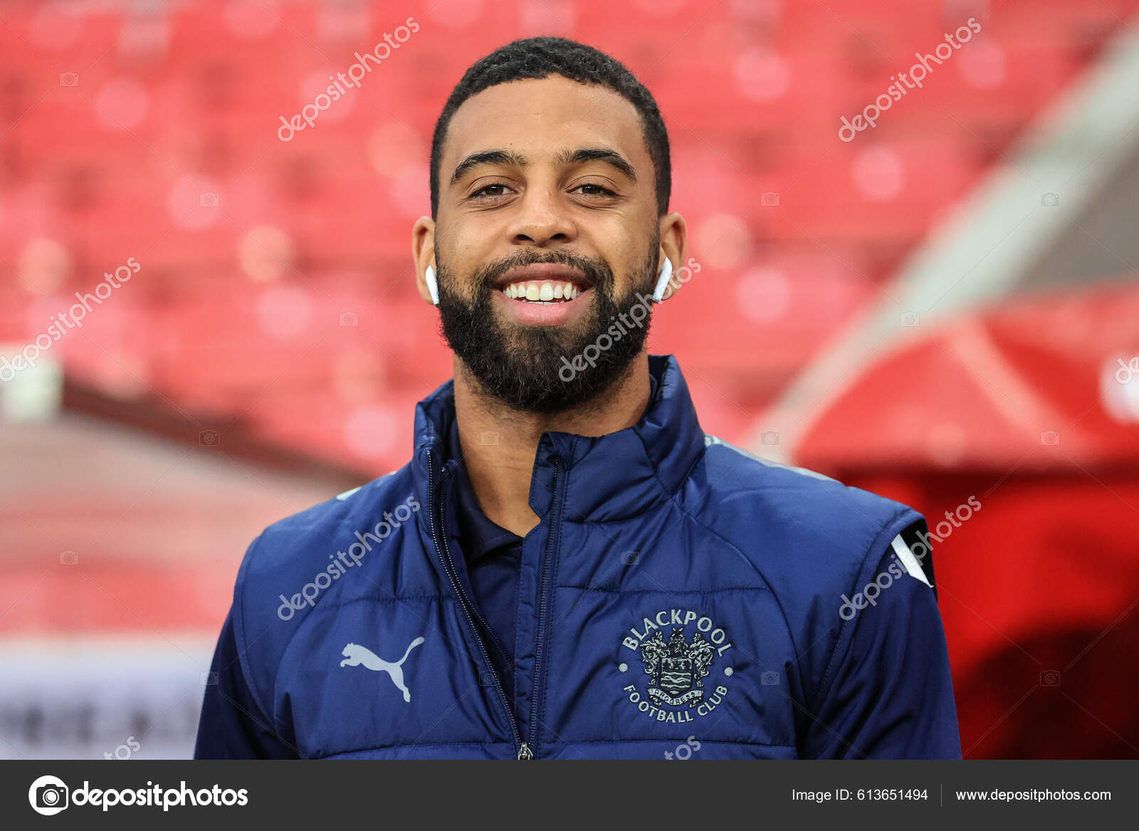 Hamilton Blackpool Arrives Stadium Light Sky Bet Championship Match ...