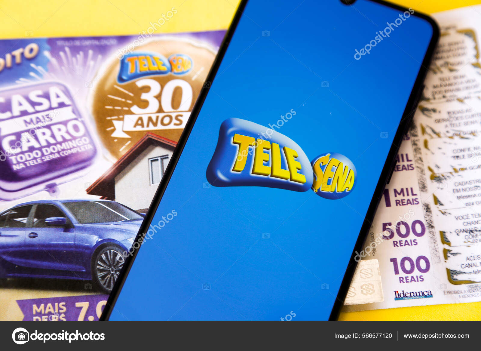 Minas Gerais Brazil April 2022 Smartphone Cell Phone Screen Tele ...