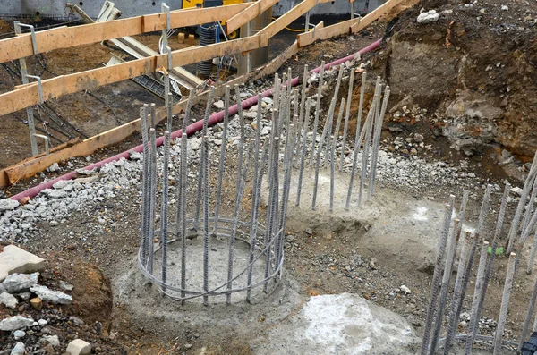 Pilotes de hormigón Stock Photos, Royalty Free Pilotes de hormigón ...