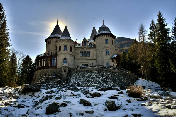 Luxo castelo fotos de stock, imágenes de Luxo castelo sin royalties ...