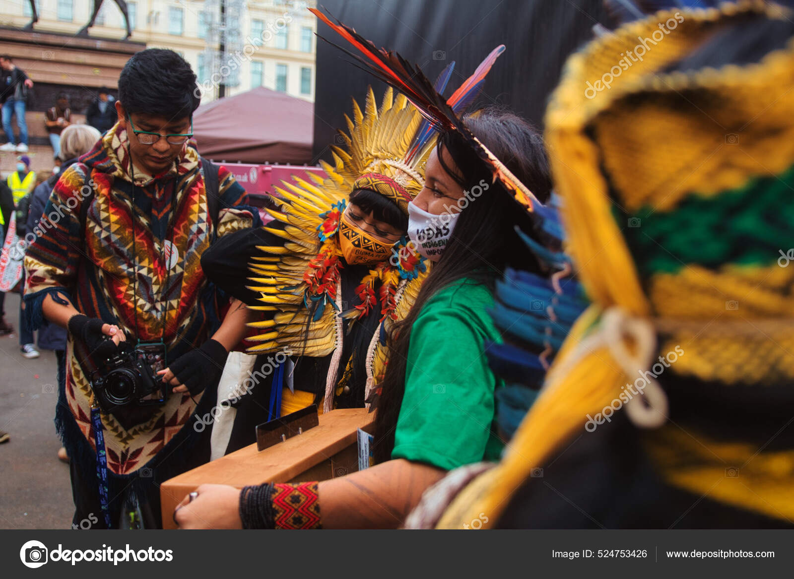 Indigenous People Attend Cop Glasgow November 2021 Glasgow Scotland ...