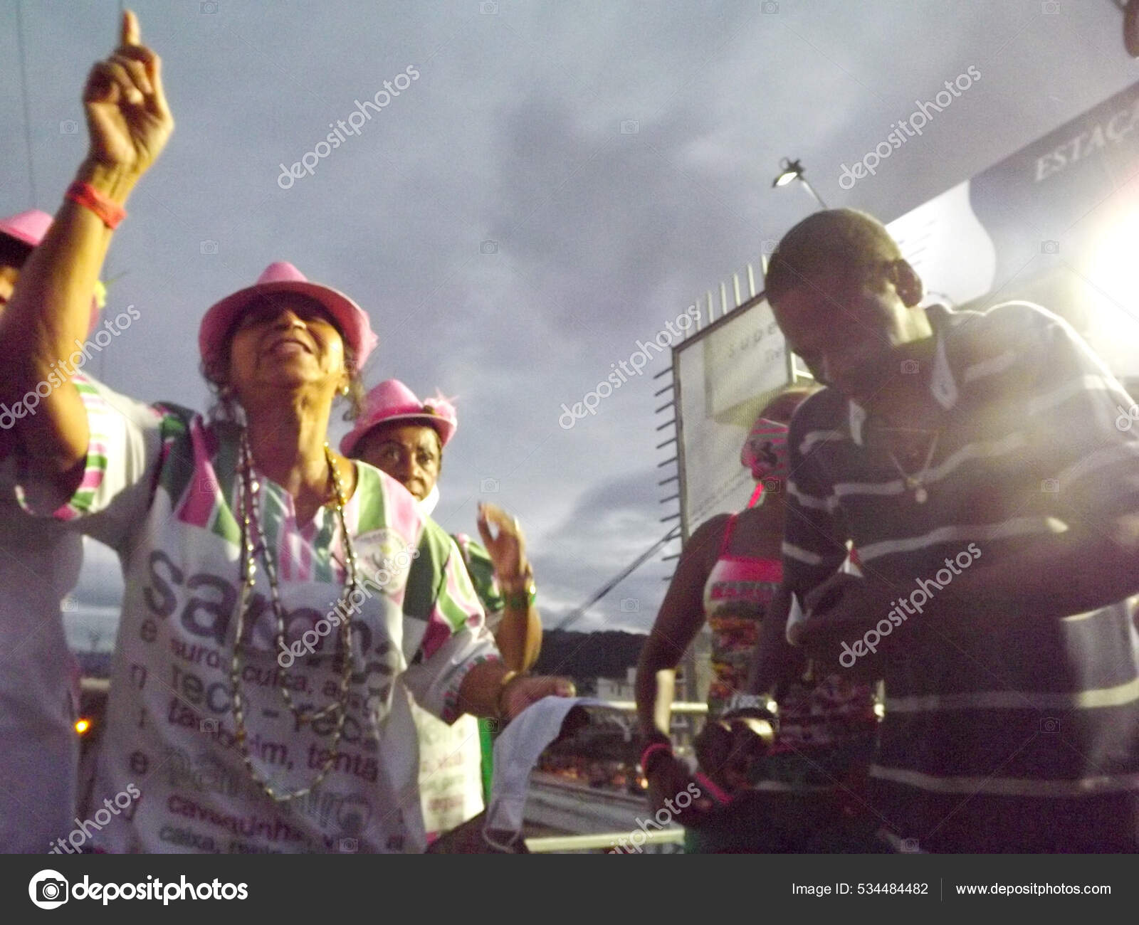 Traditional Trem Samba Leaves Central Brasil Honor National Samba Day ...
