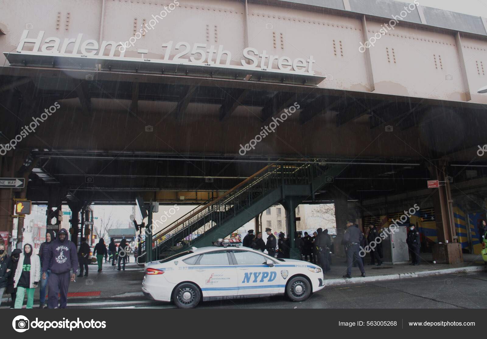 Police Patrol Command Center Set Harlem Combat Crime Gunshots April ...