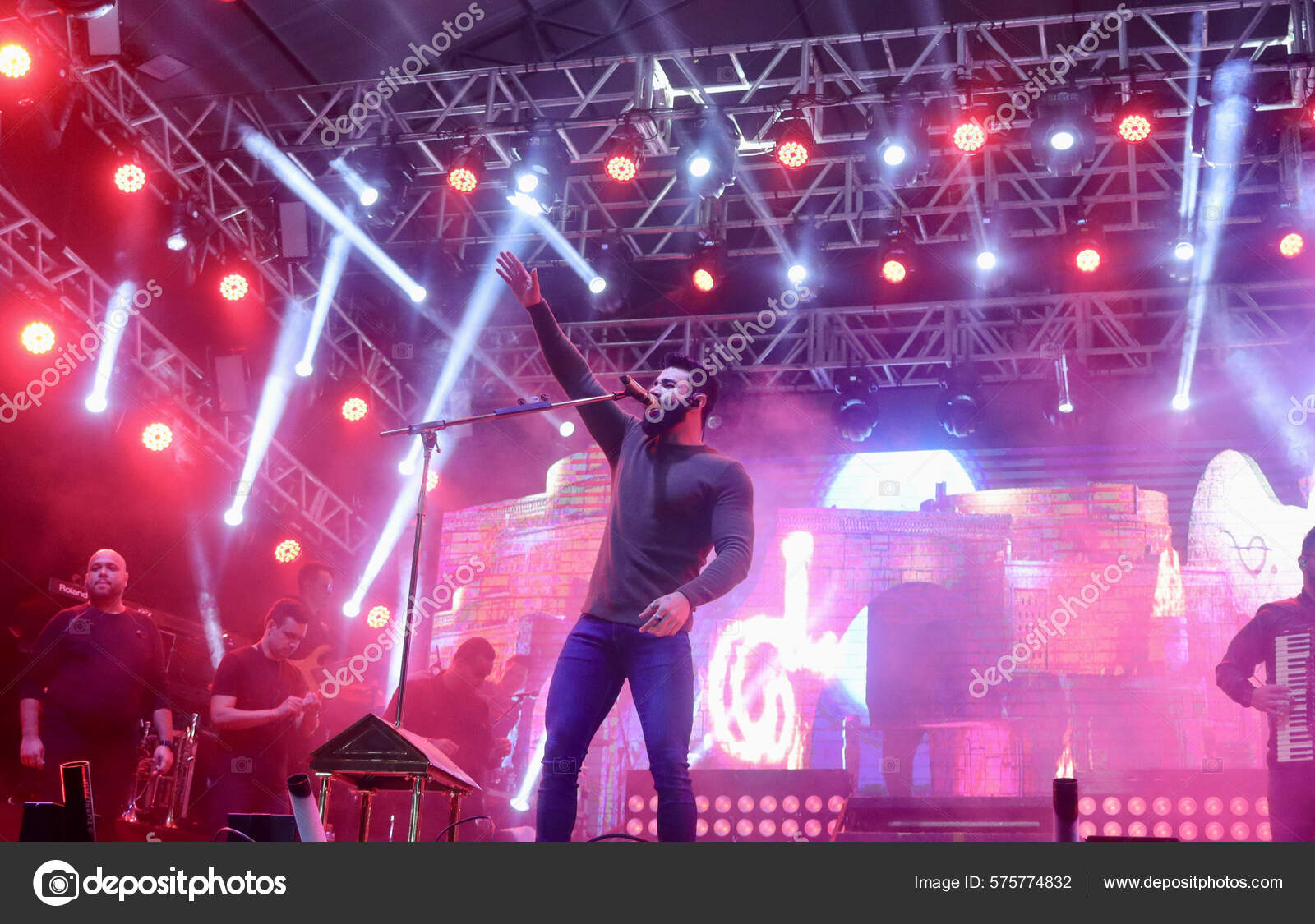 Brazilian Singer Gustavo Lima Performs Live Sao Paulo June 2022 — Stock ...