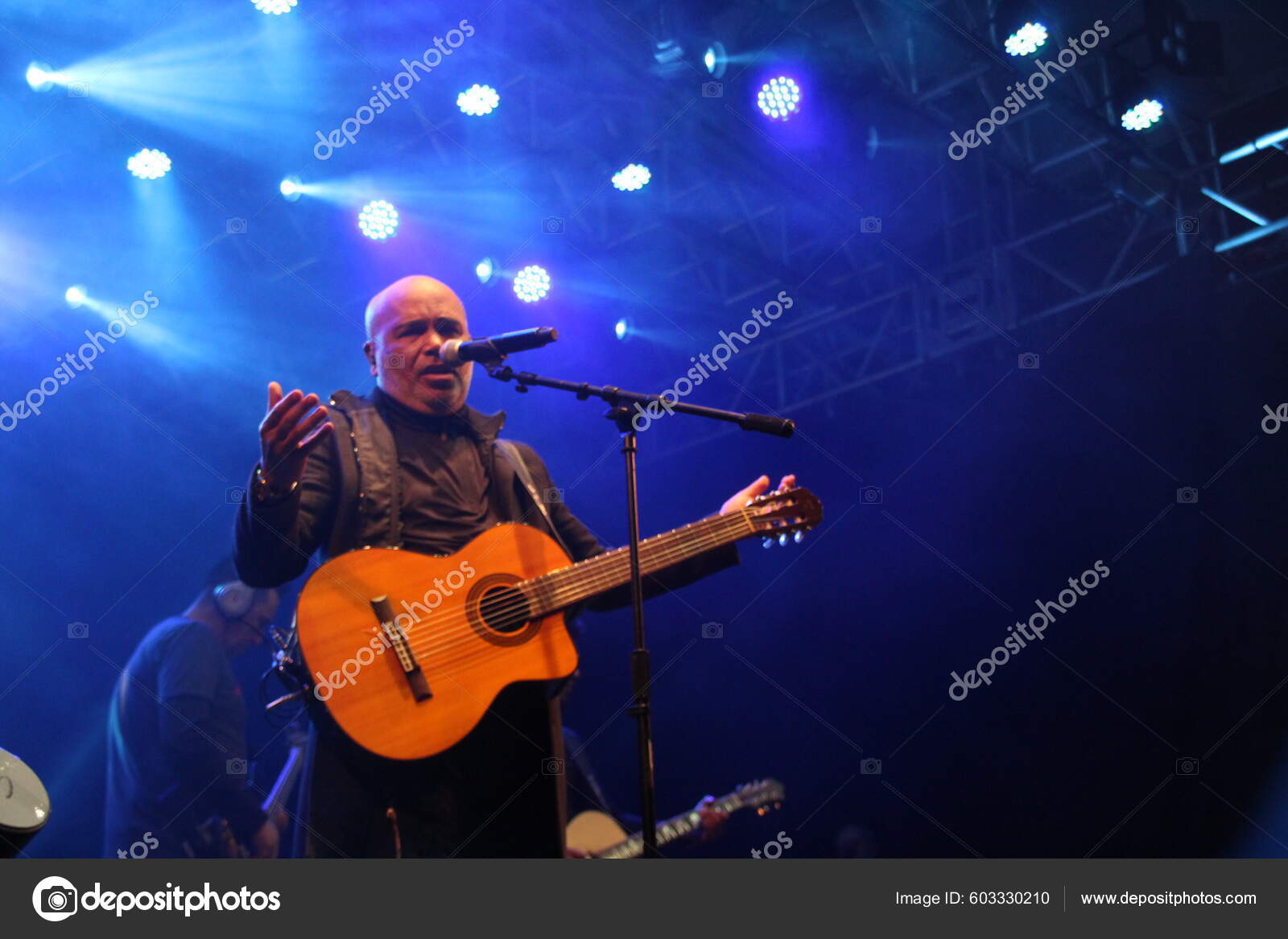 Brazilian Duo Rick Renner Closing Show Efapi Expo 2022 August – Stock ...