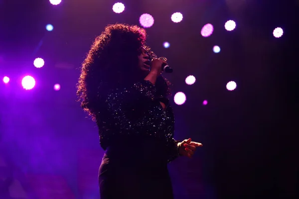 Cantora paula lima Stock Photos, Royalty Free Cantora paula lima Images ...