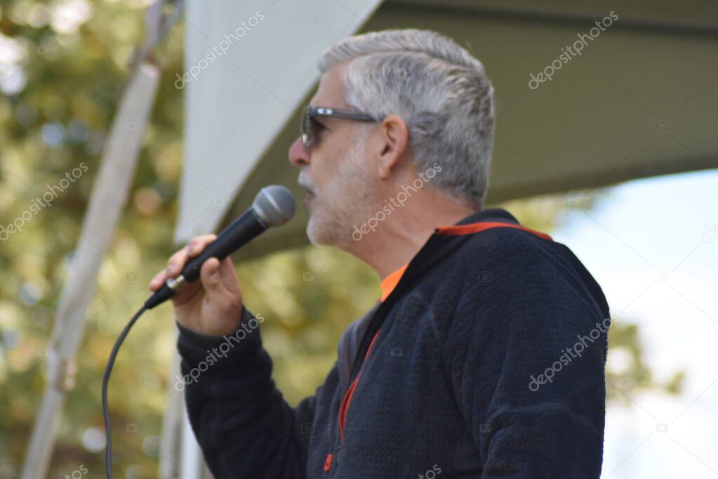 Milo con David Siegel, Josh Bengal, Andy Granowitz, George Malko, Eric ...