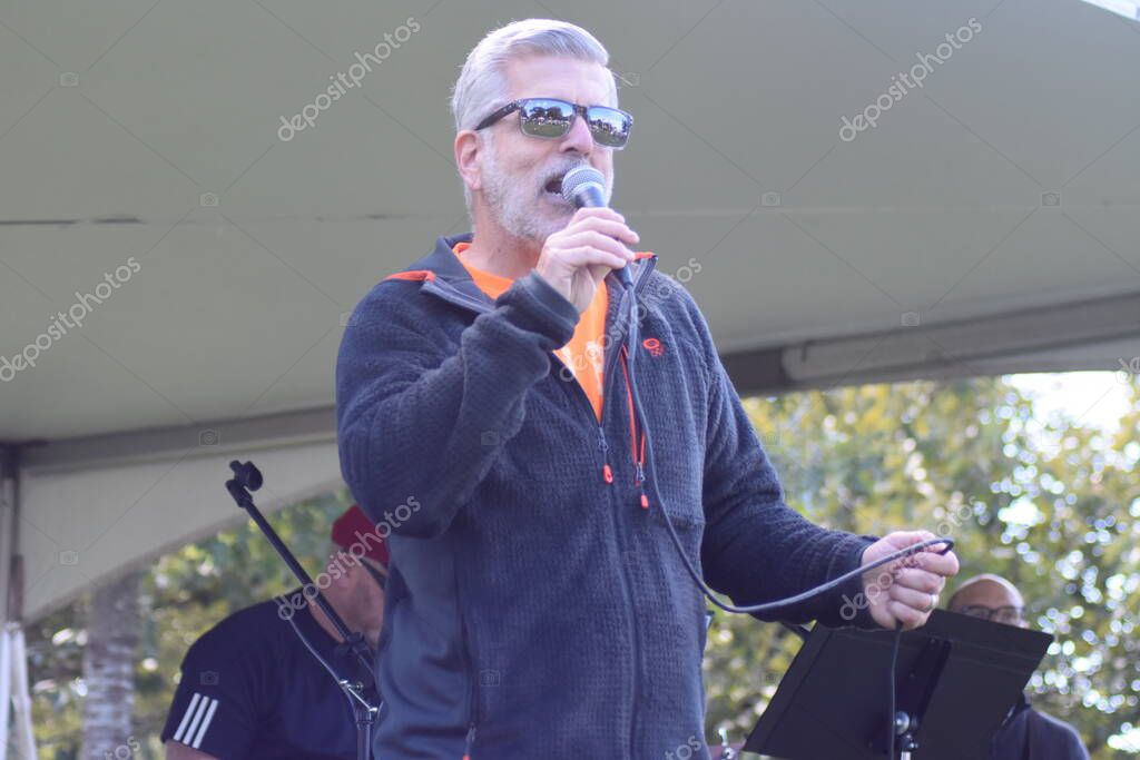 Milo con David Siegel, Josh Bengal, Andy Granowitz, George Malko, Eric ...