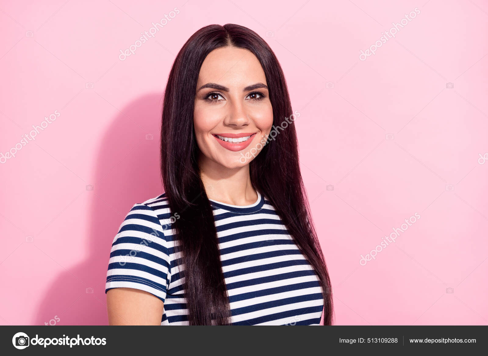 Photo of happy nice attractive young woman smile good mood wear casual ...