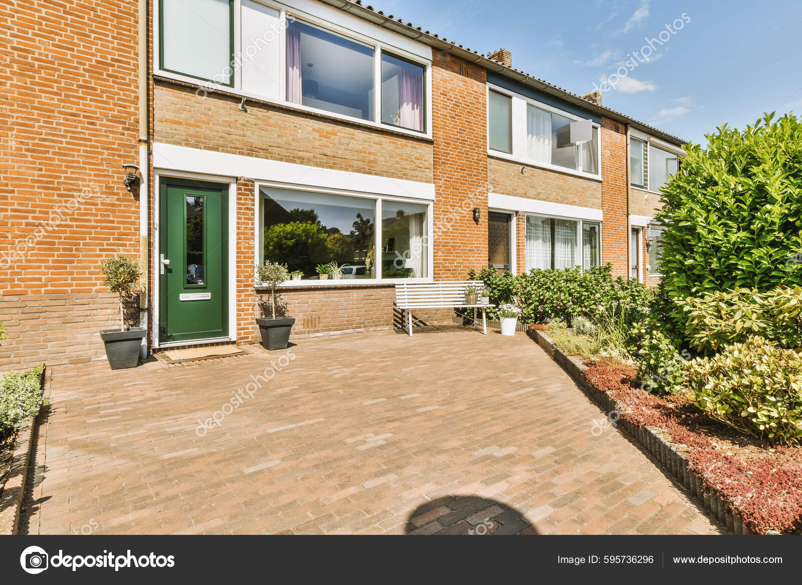Front View Brick Building Signs Pavement Wooden Doors Lead Apartment ...