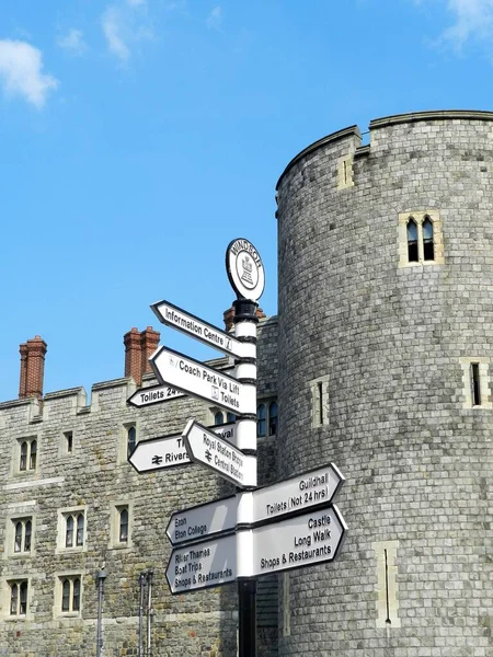 Windsor castle Stock Photos, Royalty Free Windsor castle Images ...