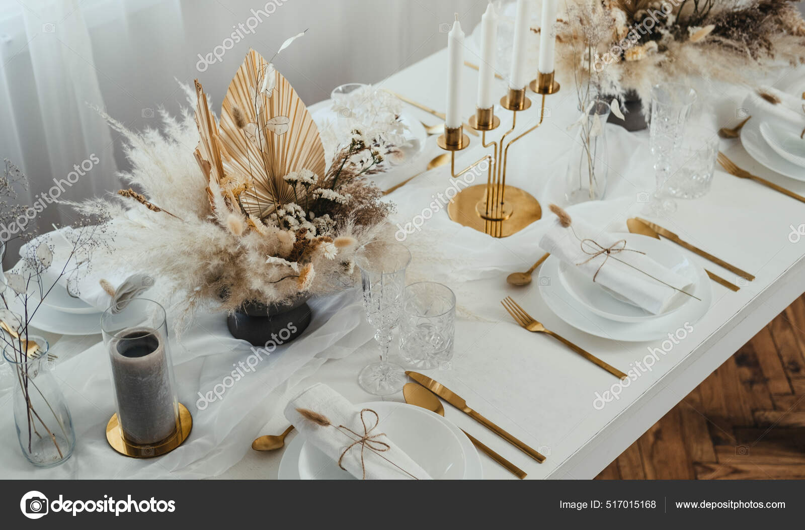 Fancy Dinner Party Table