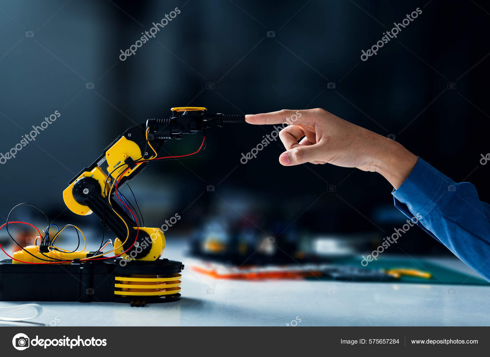 Robotic Human Arm Concept
