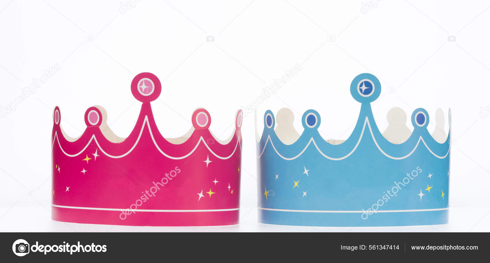 Blue Paper Crown Isolated White Background — Stock Photo © serikbaib ...