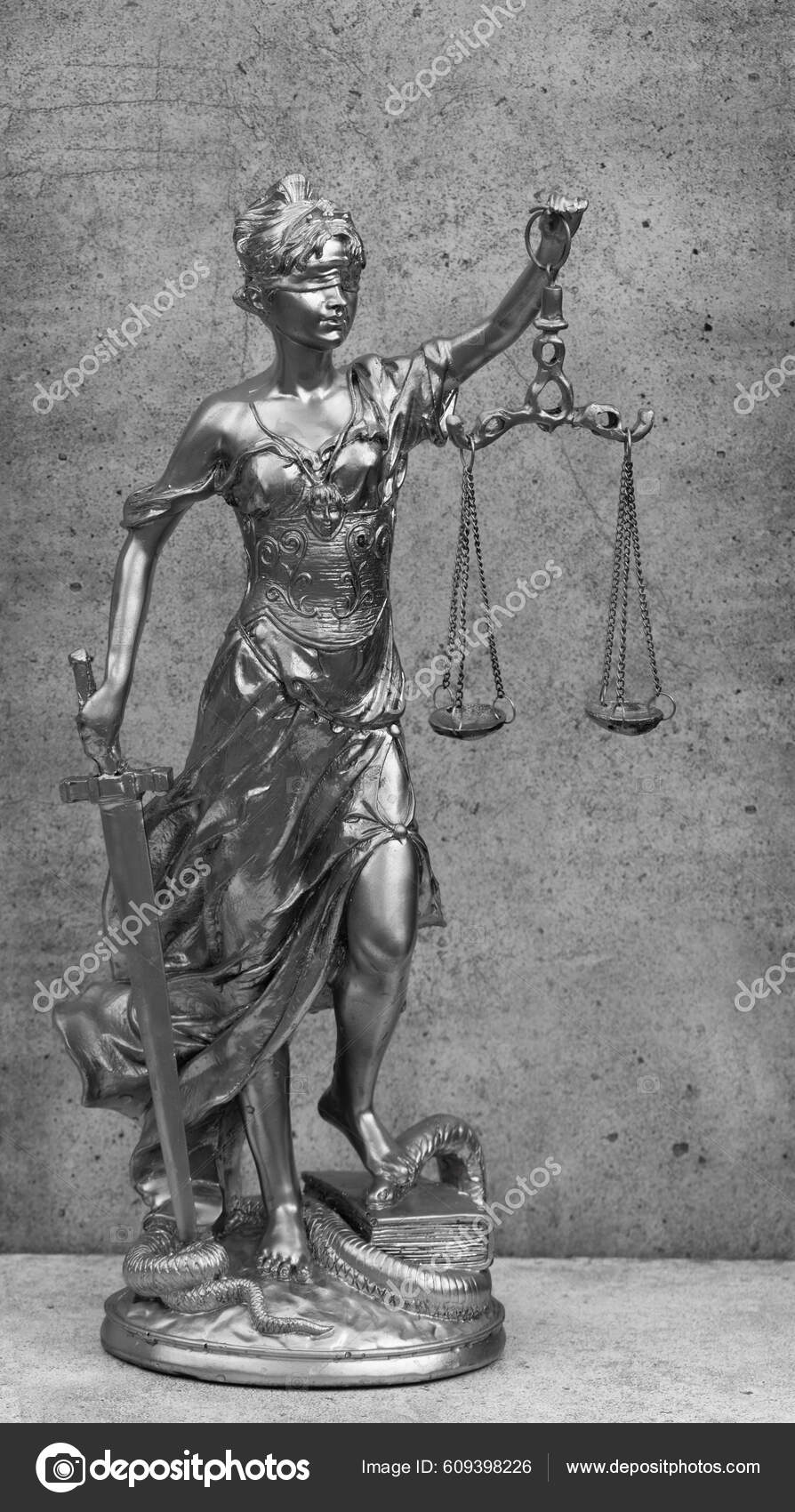 Silver Figurine Themis Gray Background — Stock Photo © serikbaib #609398226