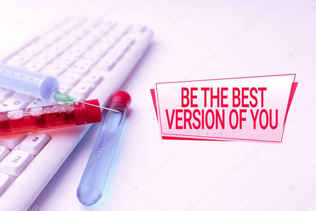 Texto de escritura a mano Ser la mejor versión de usted. Concepto de ...