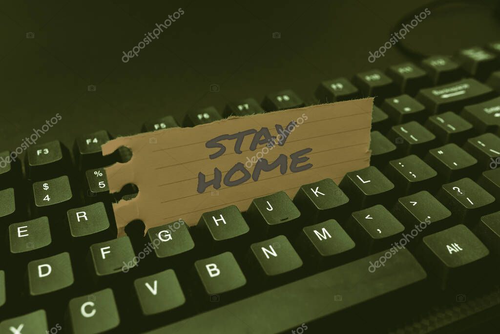 Texto presentando Stay Home. Palabra para no salir para una actividad y permanecer dentro de la ...