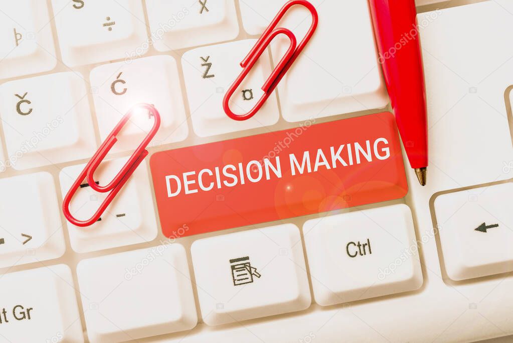 Texto que presenta la toma de decisiones. Visión general del negocio El ...