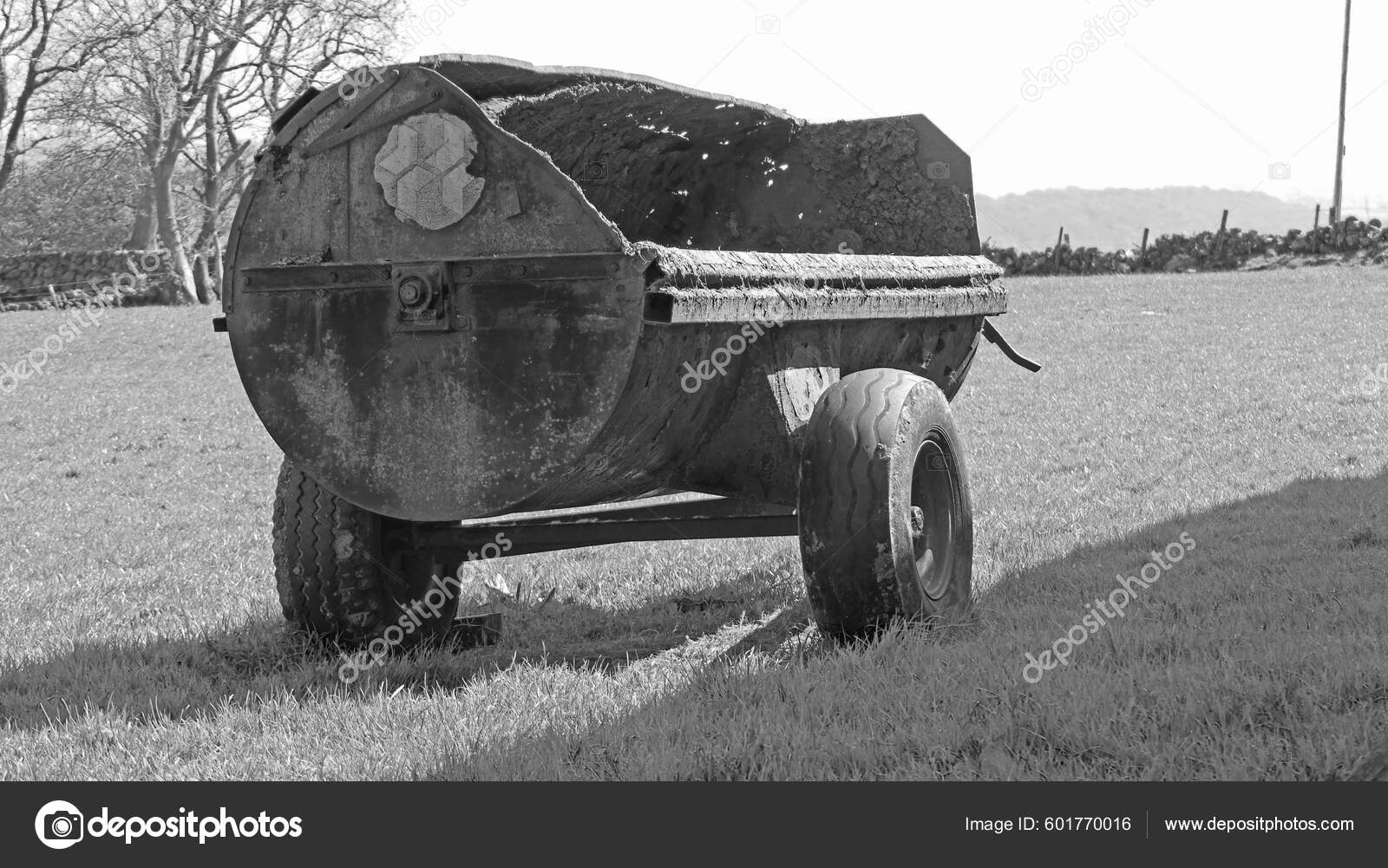 Old Tractor Muck Spreader Farm Ireland — Stock Photo © PeterSteele ...