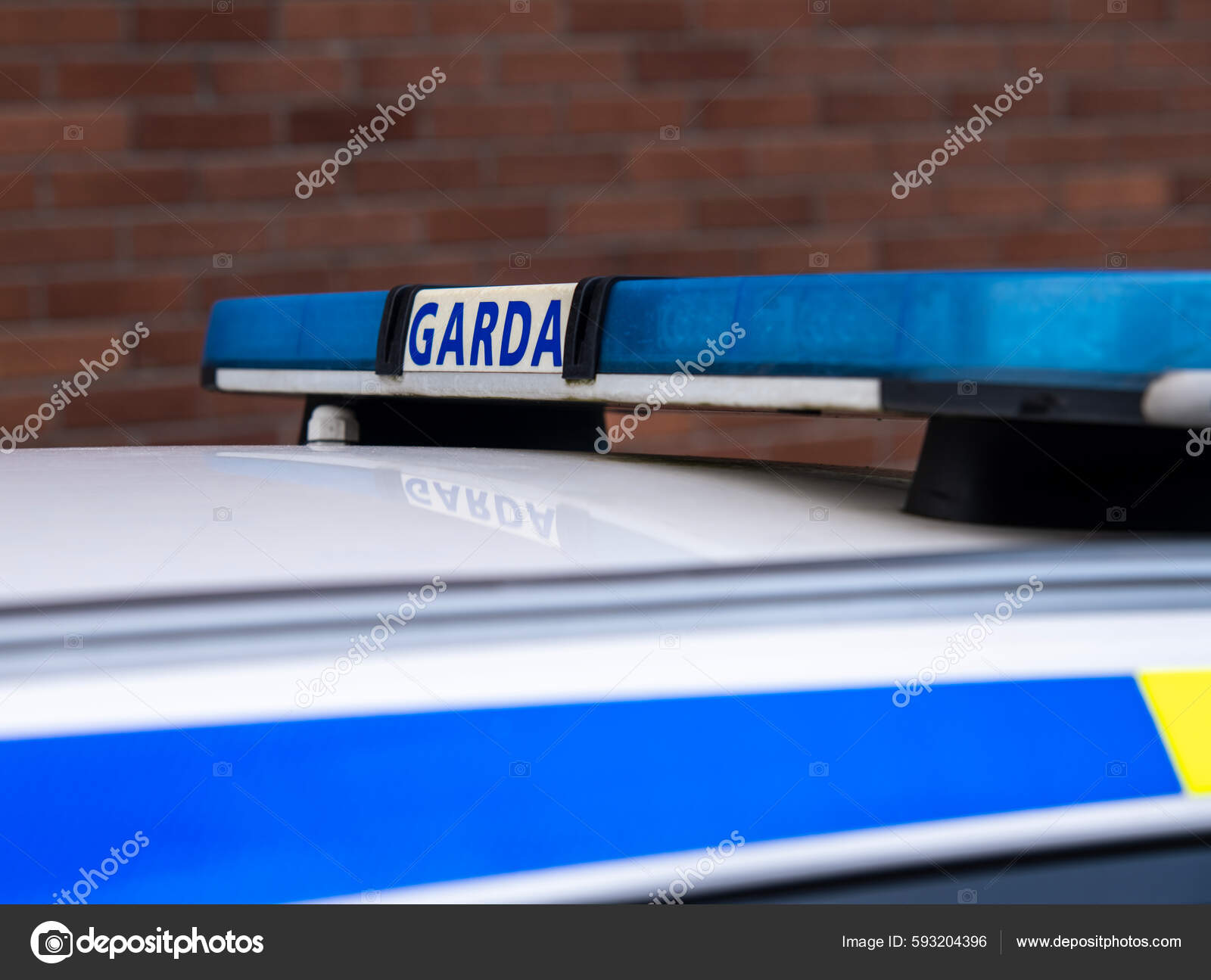 View Police Emblems Ireland Emblem Building Car Street Lantern Limerick ...