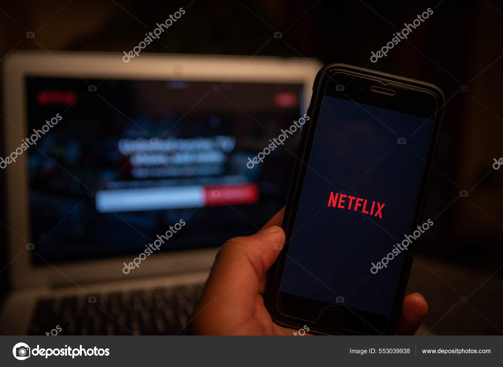 Netflix Logo Screen Smartphone Laptop Netflix American Subscription ...