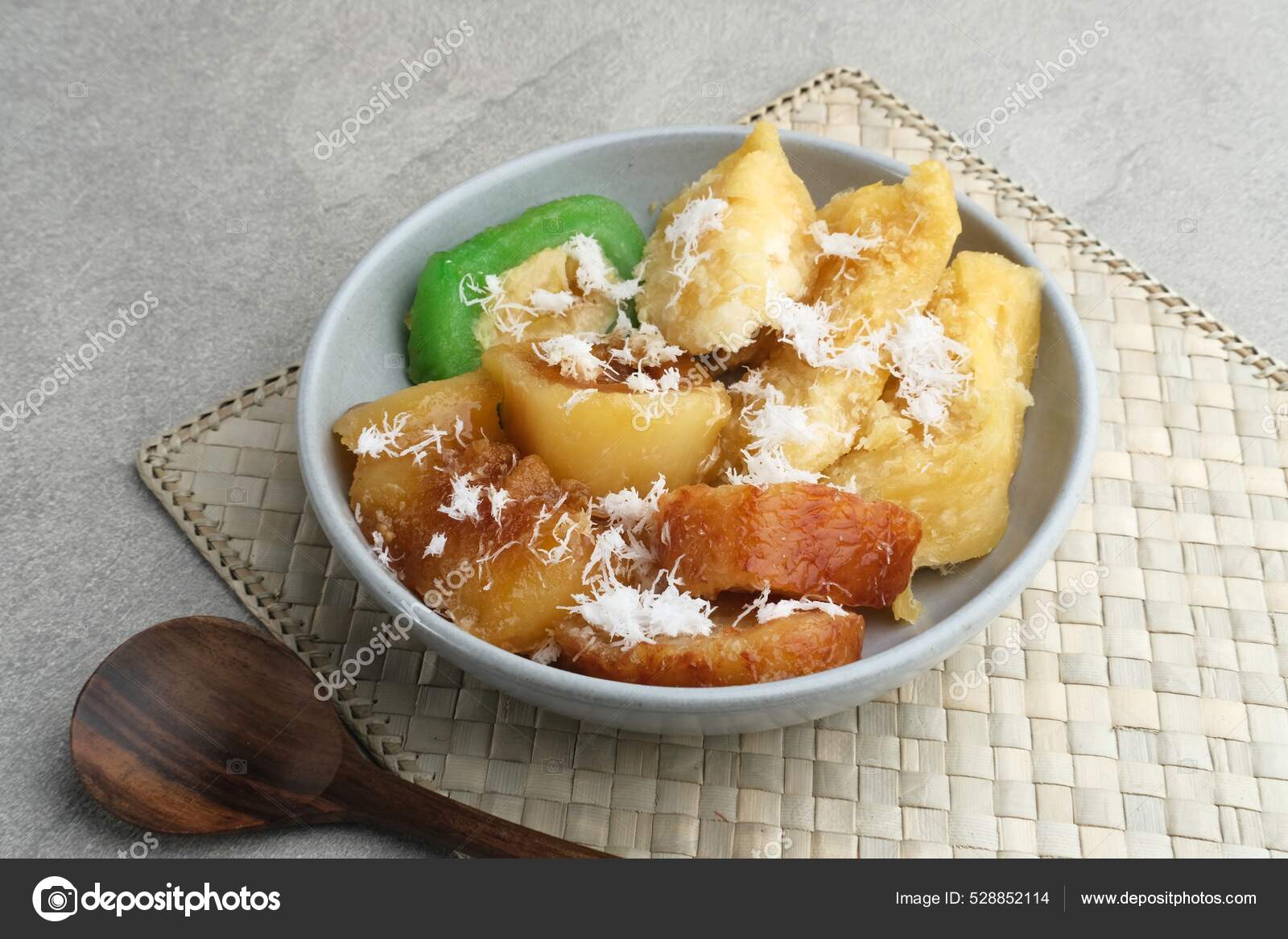 Indonesian Sweet Snack Called Gethuk Made Mashed Cassava Sprinkled ...