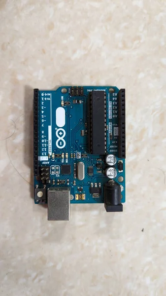 Arduino uno Stock Photos, Royalty Free Arduino uno Images | Depositphotos