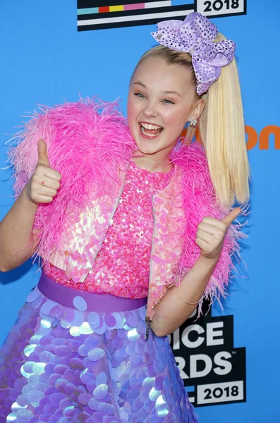 3,000,000+ imágenes de Jojo siwa harley quinn libres de derechos ...