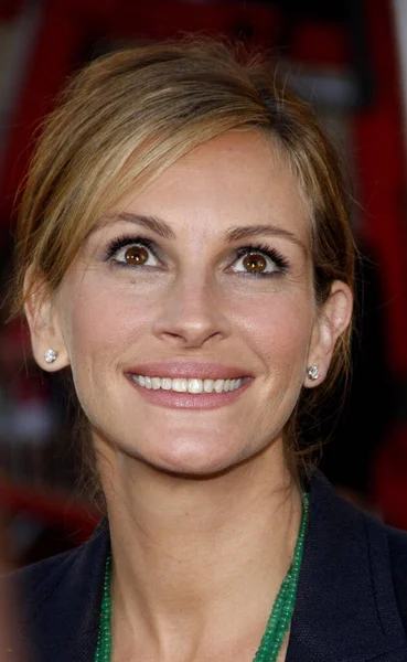Julia roberts smile Stock Photos, Royalty Free Julia roberts smile ...