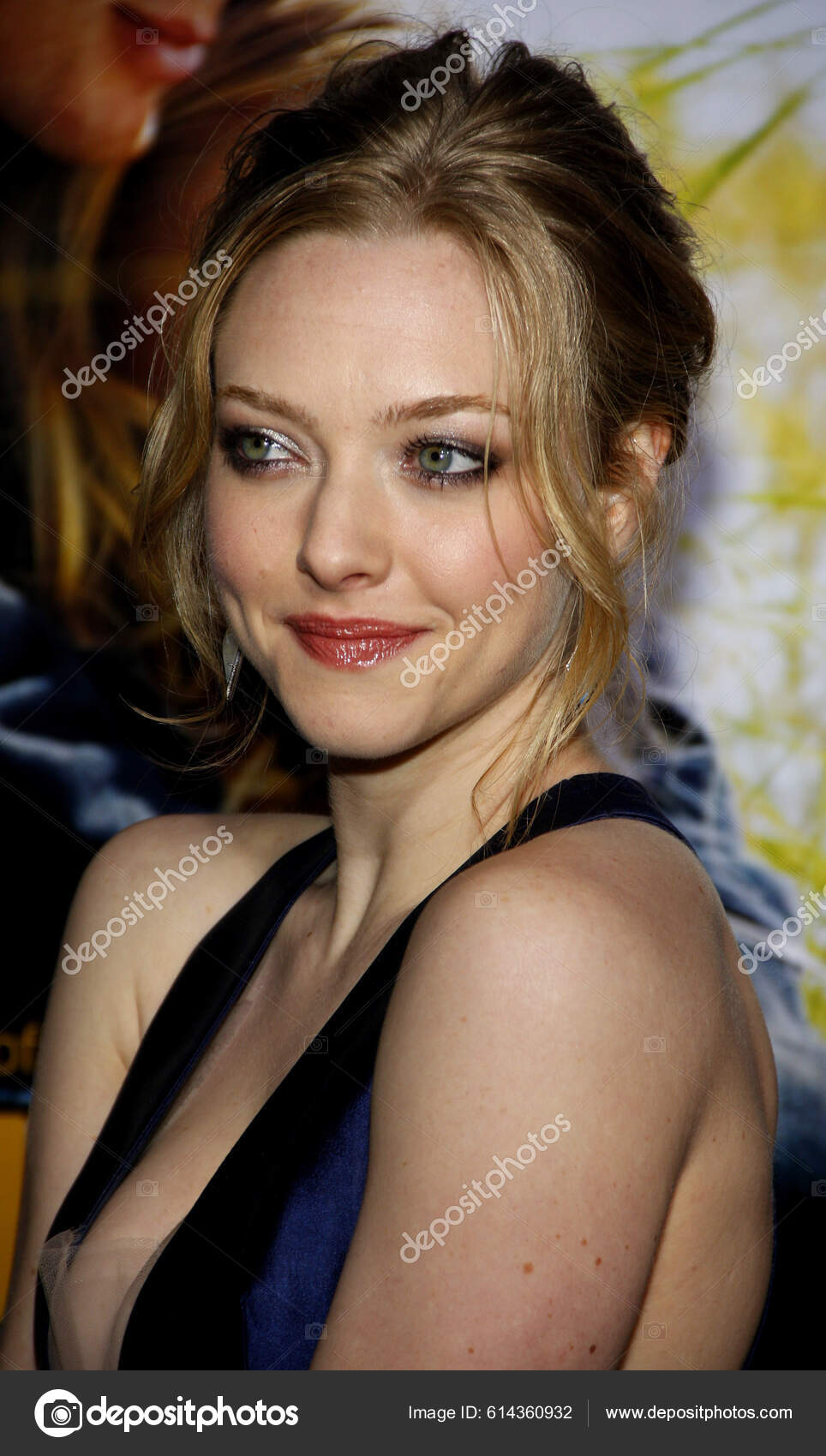 Amanda Seyfried Dear John Premiere