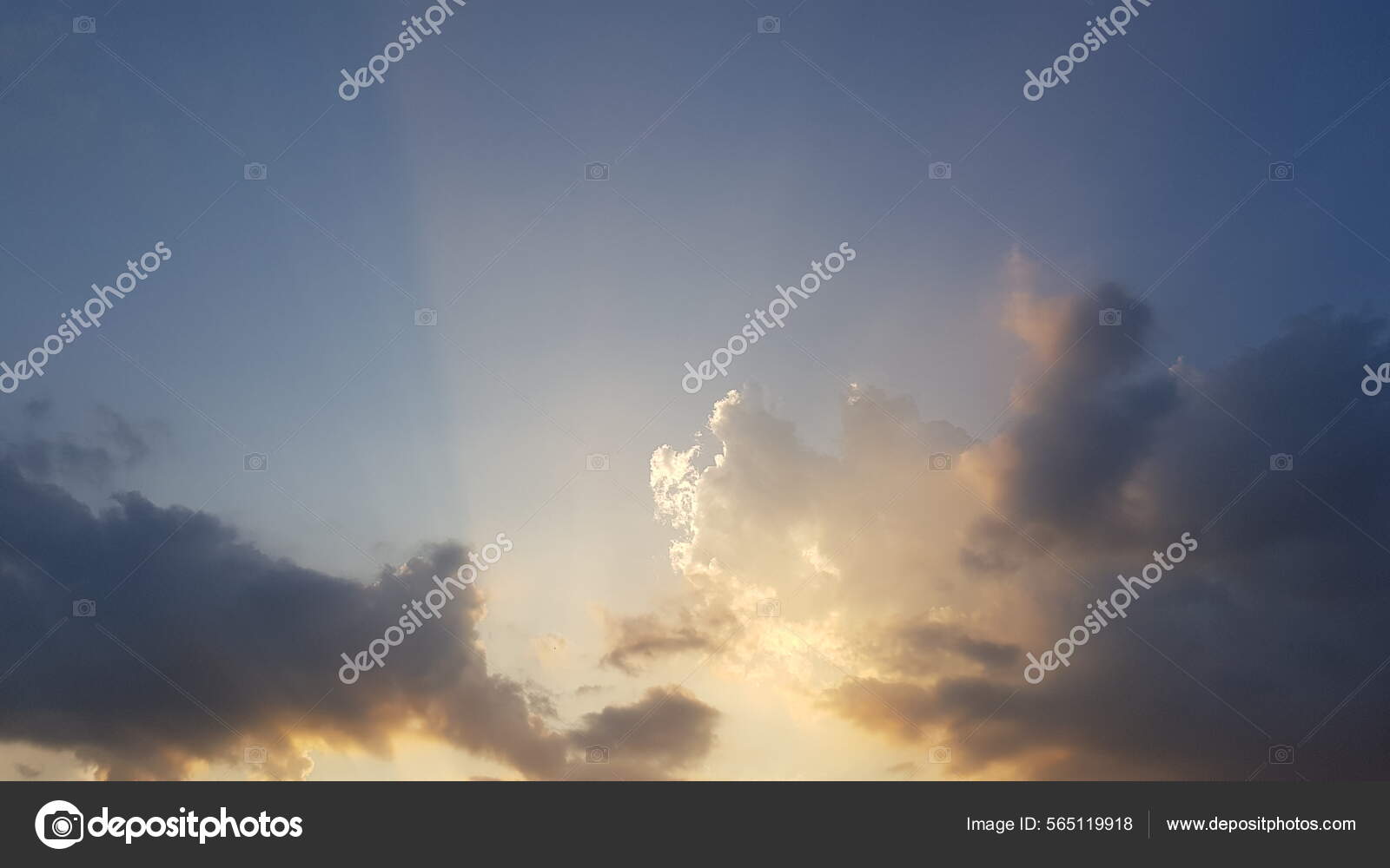Morning Sky Beautiful Clouds Yellow Sunlight Rain Background — Stock ...