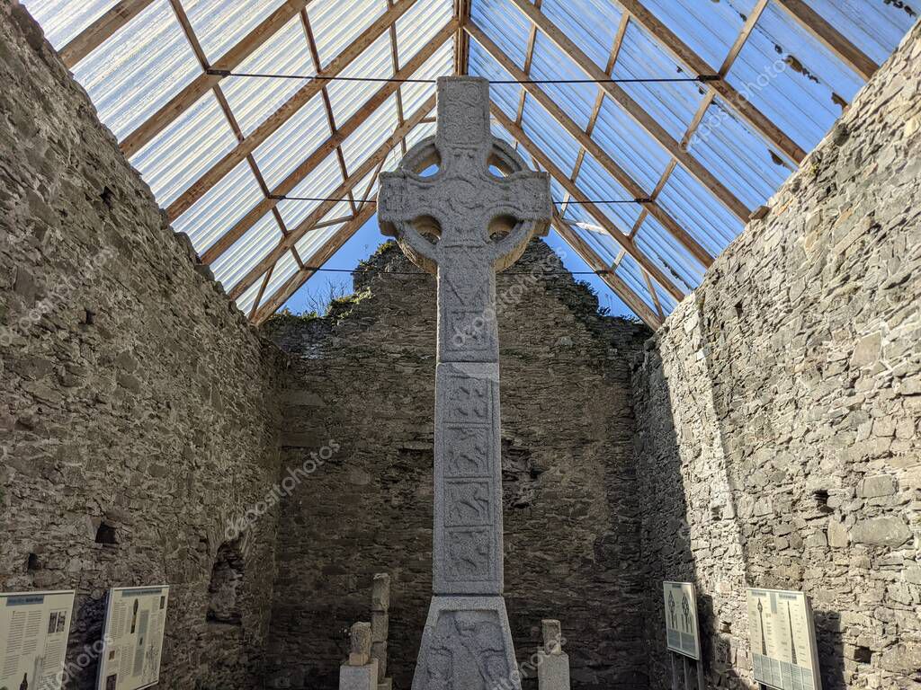 Moone High Cross, edificio del patrimonio celta en la República de ...